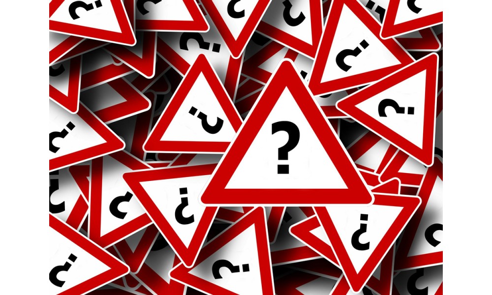 Can you spot non-compliant signs?